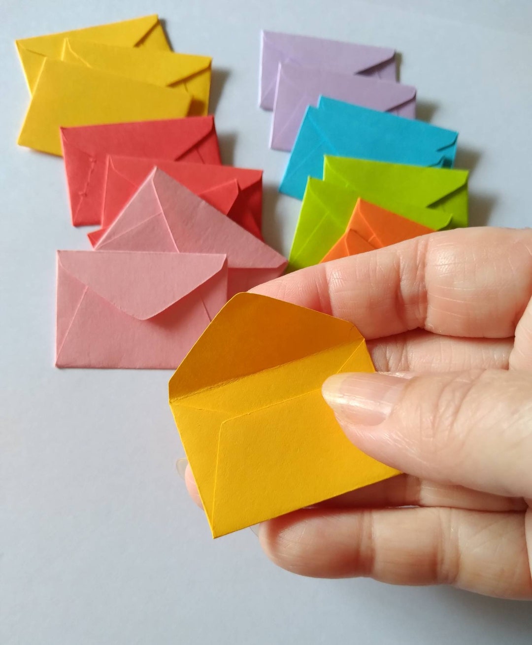 Miniature Envelopes: 100 Tiny Colorful Handmade Envelopes (1" X 1-1/2 ...
