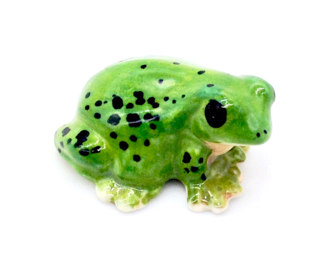 Miniature Ceramic Funny Frog Toad Animal Reptile Little Green Black ...