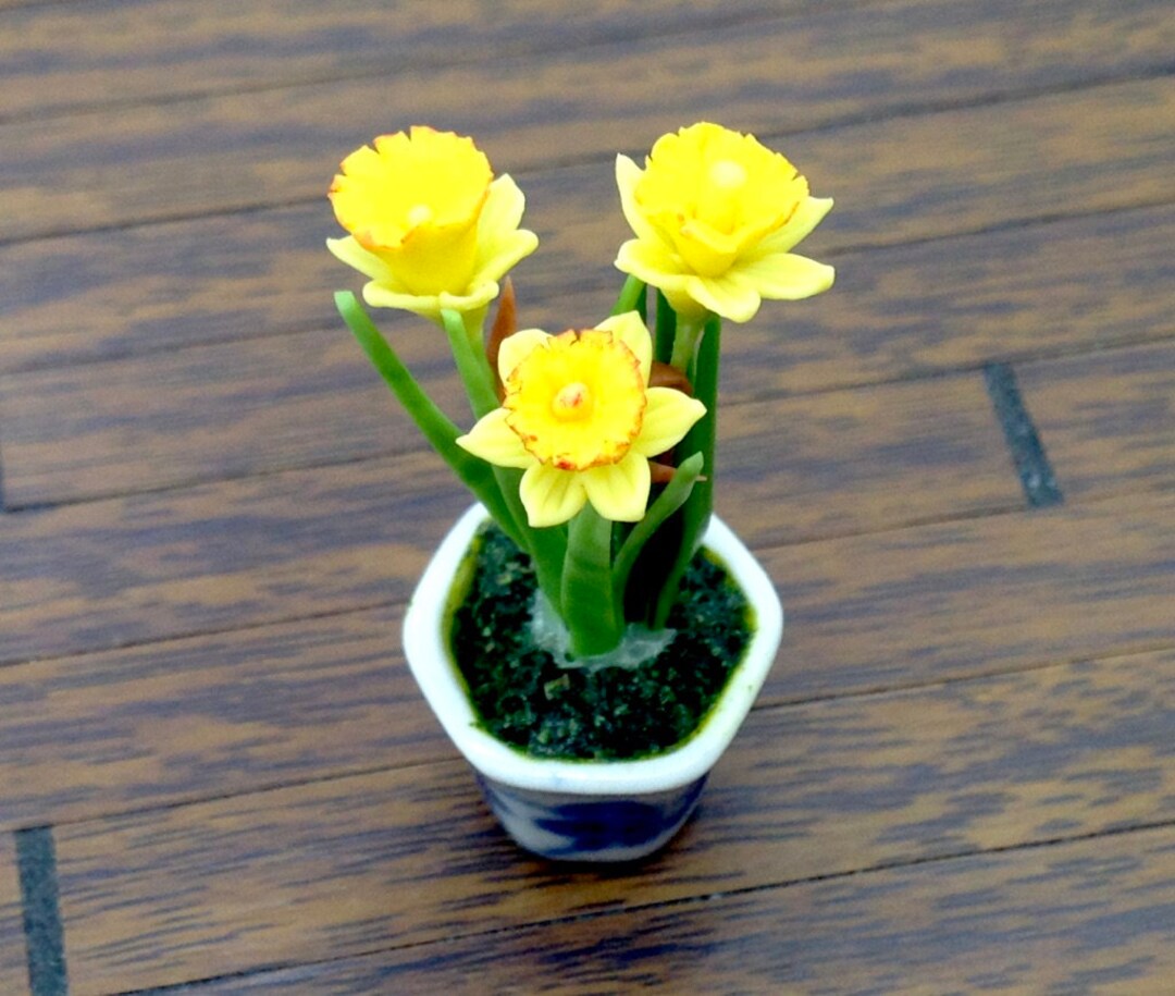 Flower Artificial Plant Daffodil Yellow Miniature Dollhouse Clay ...