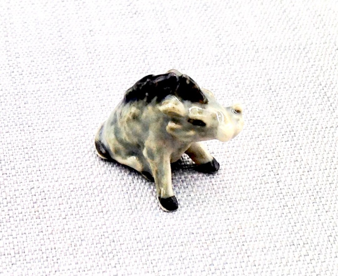 Miniature Ceramic Wild Boar Baby Sitting Razorback Animal Cute Little ...
