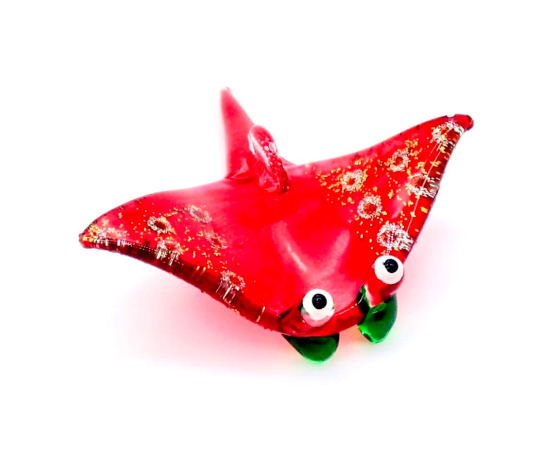 Miniature Hand Blown Glass Manta Ray Fish Sea Baby Animal Cute Red ...