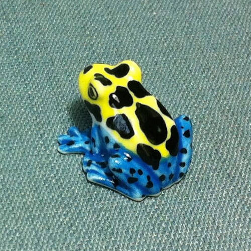 Miniature Ceramic Funny Frog Toad Sitting Animal Reptile Cute | Etsy