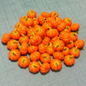 20 Miniature Dollhouse Pumpkins Clay Polymer Fimo Orange Round Tiny ...