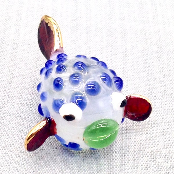 Tiny Glass Puffer Fish Figurine - Etsy