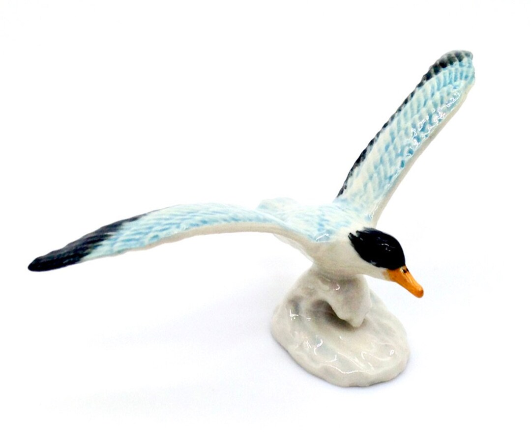 Miniature Ceramic Seagull Sea Bird Flying Animal Little White Figurine ...
