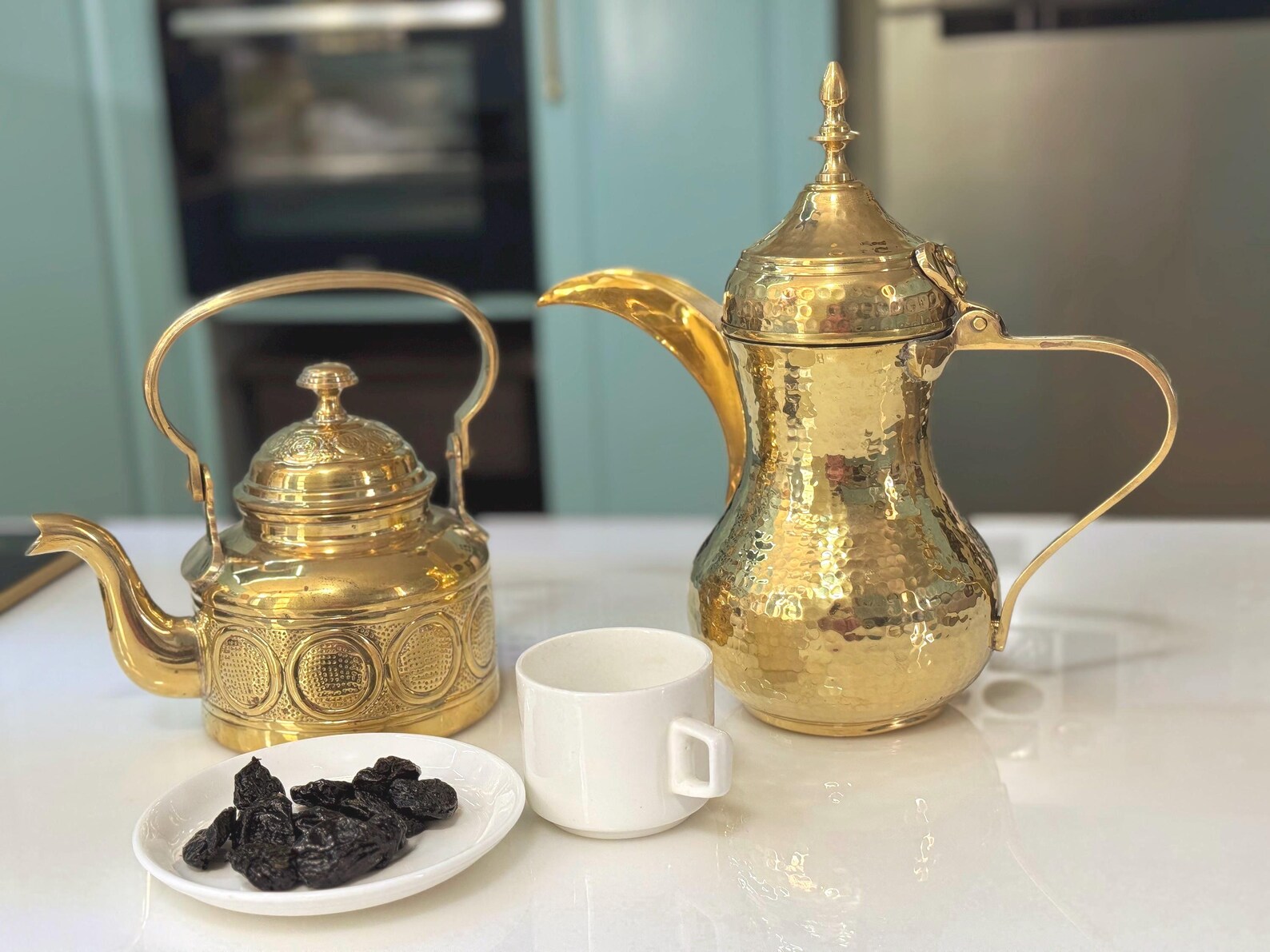 Engraved Brass Tea Kettle and Dallah Set: Arabic Coffee Pot - Etsy