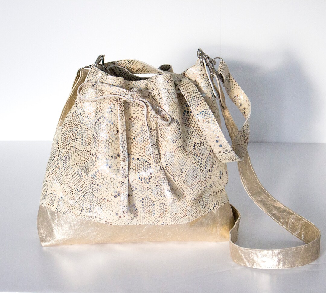 Snake Pattern Bucket Bag, Gold Leather Shoulder Bag, Python Drawstring ...