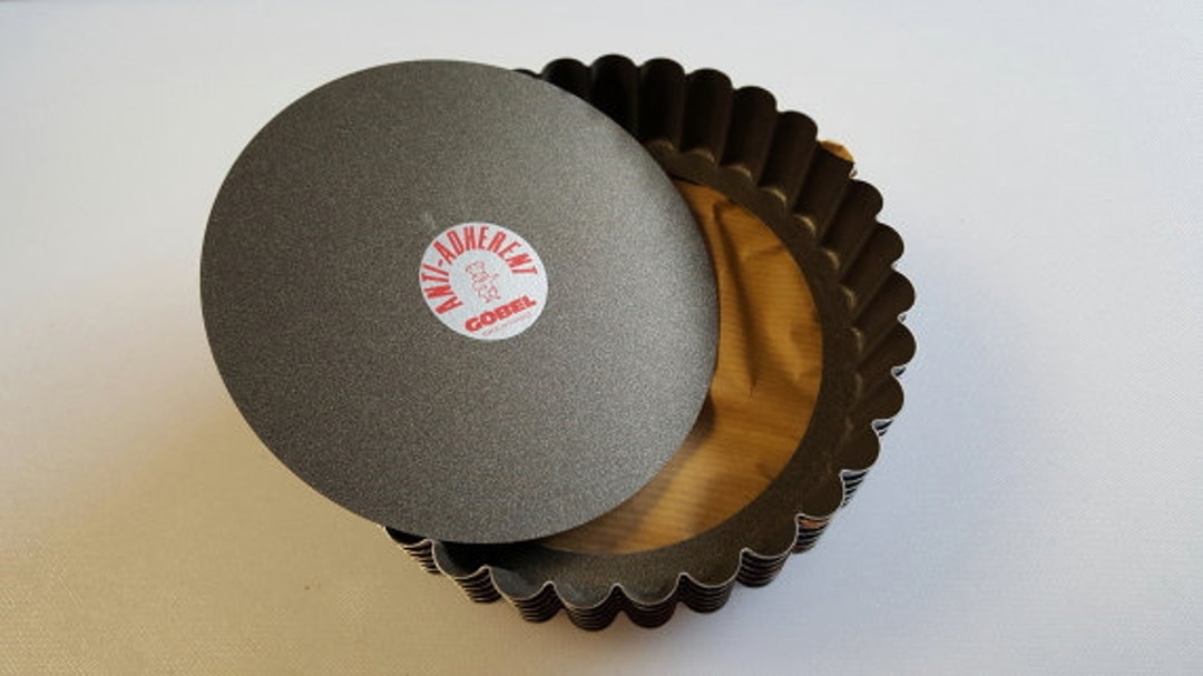Gobel Round Non-stick Fluted Quiche Tart Mold With Loose Removable Bottom - 5-1/2 Inch - Gobel ...