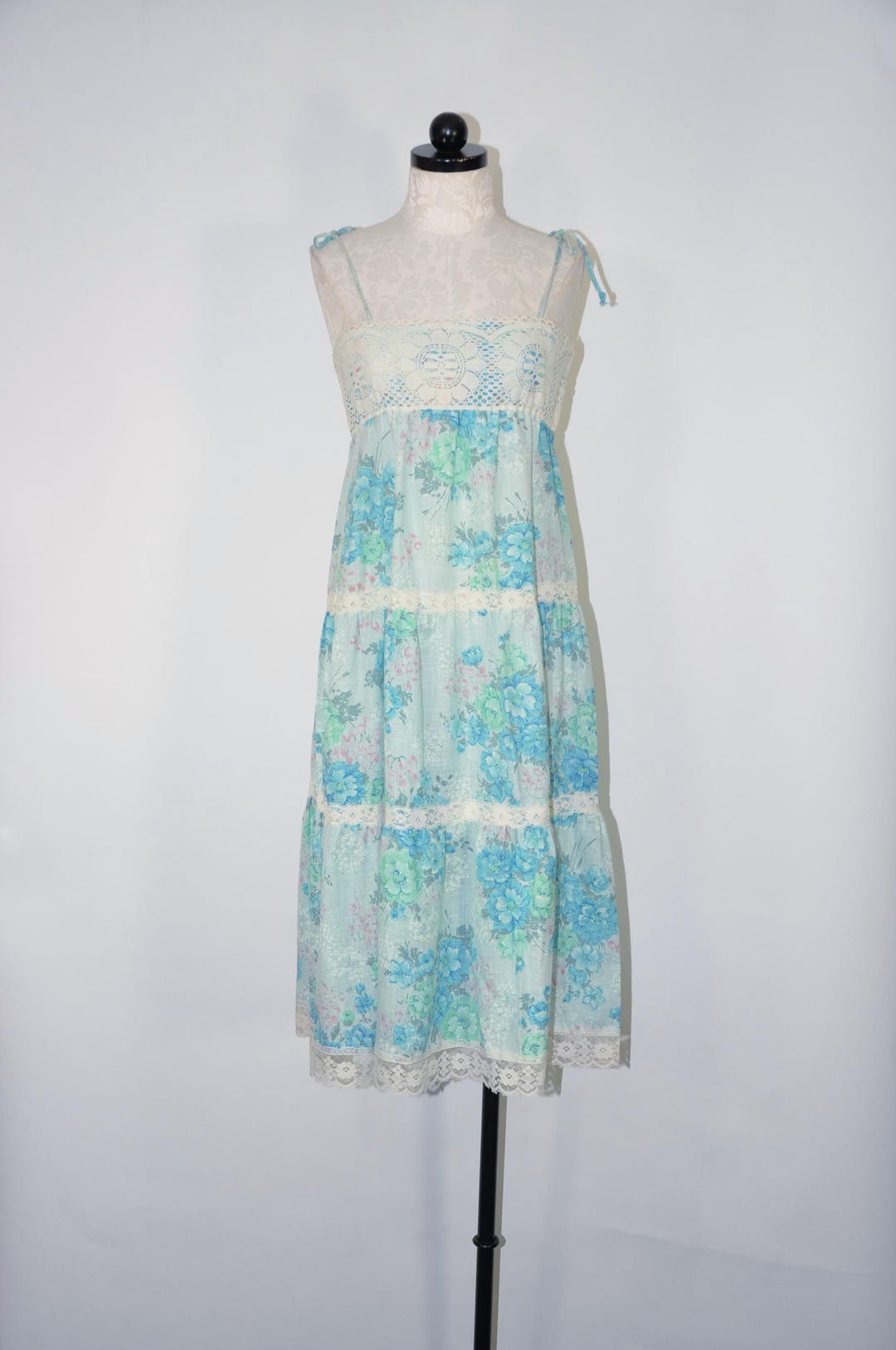 60s Turquoise Blue Lace Floral Babydoll Dress / Vintage 1960s Tiered ...