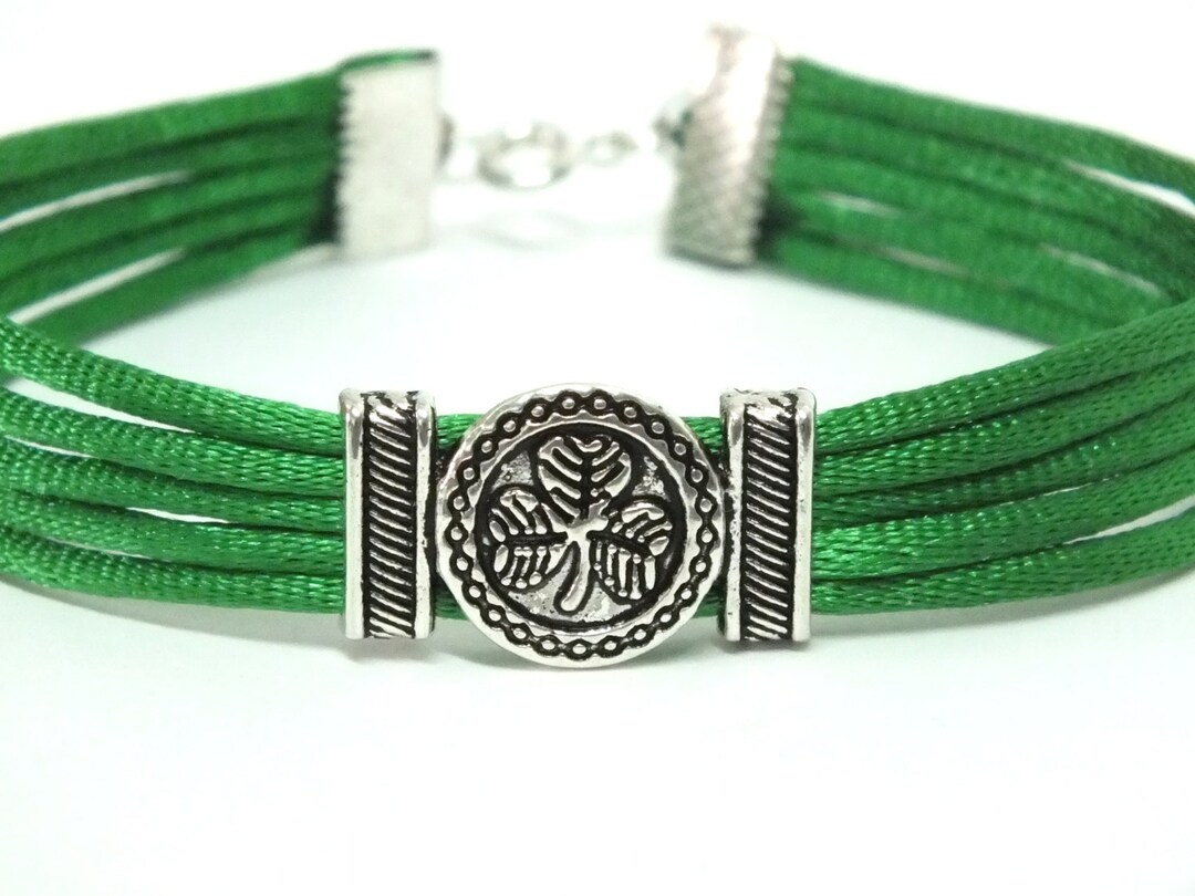 St Patricks Day Bracelet Clover Bracelet Green Silk Cord Bracelet Irish ...