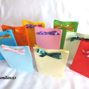 Stand up Color Paper Bags Party Favor Bags Gift Bags Christmas Party ...