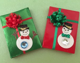 Dollhouse Miniature frosty the Snowman Sign, Red Wooden Riser, Snowman ...