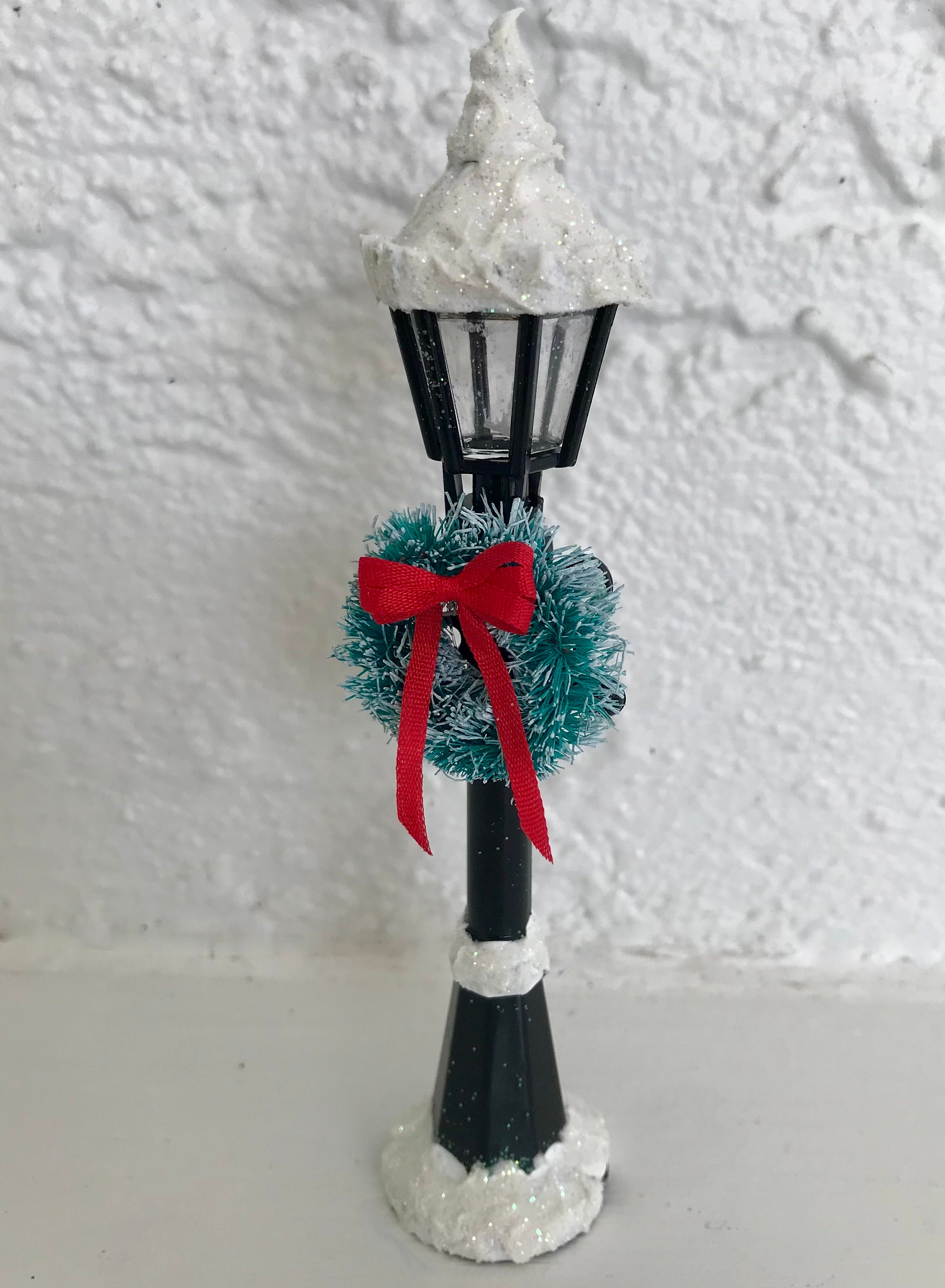Holiday Lamp Post - Etsy