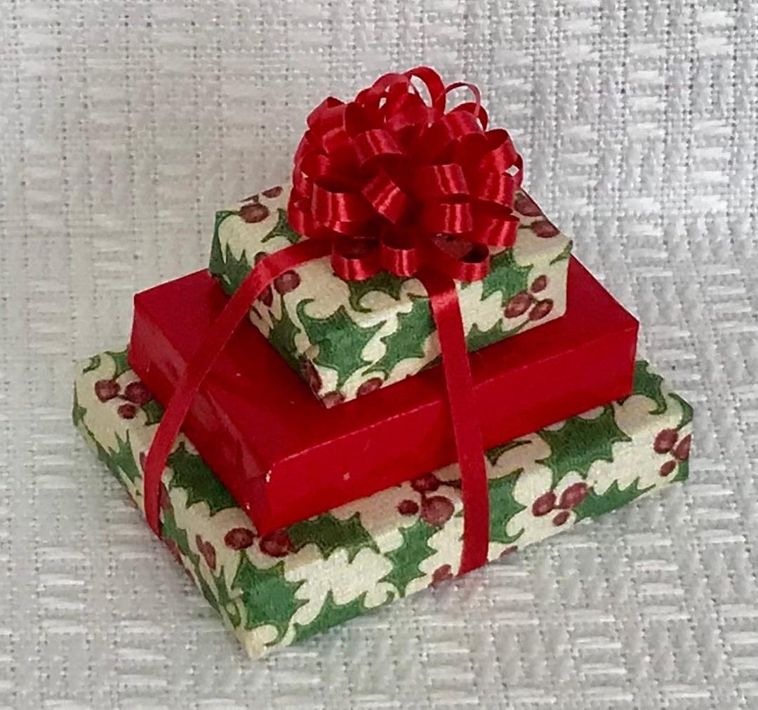 Tripple Stack Holly N Berries - Etsy