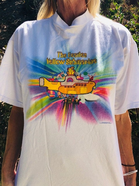 1999, the Beatles, Yellow Submarine T-shirt, XL, White 1999, the Beatles, Yellow Submarine T-shirt, XL, White