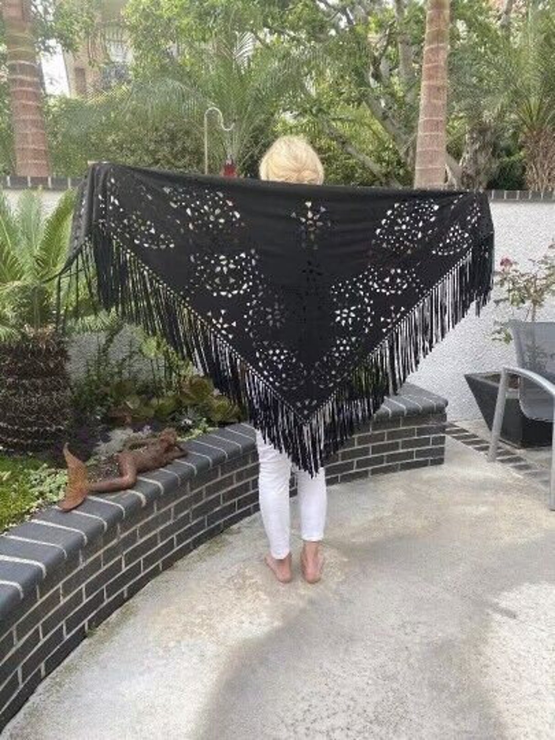 Gorgeous Flowy Ultra Suede Shawl, Shawl, Wrap, Black, Fringed, Piano ...