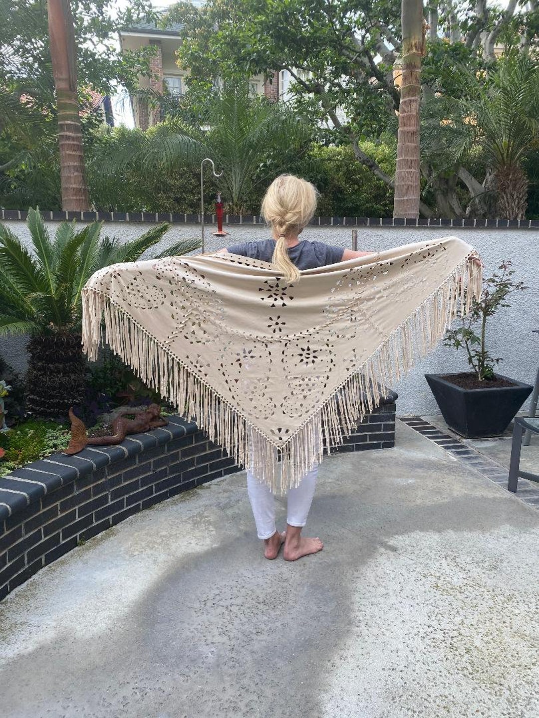Gorgeous Flowy Ultra Suede Shawl, Shawl, Wrap, Tan, Cream, Fringed ...
