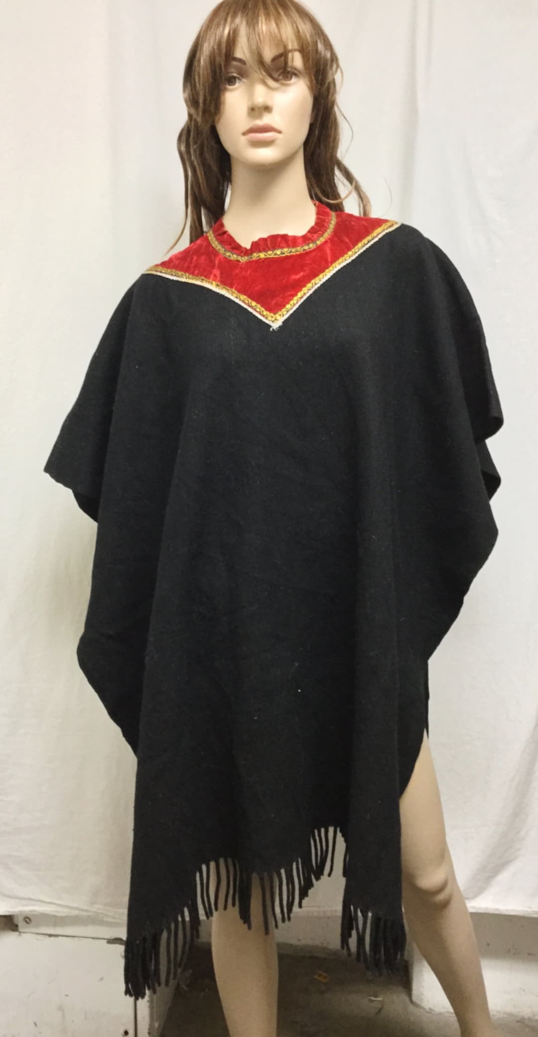 Poncho Top,indian Poncho,ethnic Large,poncho ,black ,red Velvet Collar ...