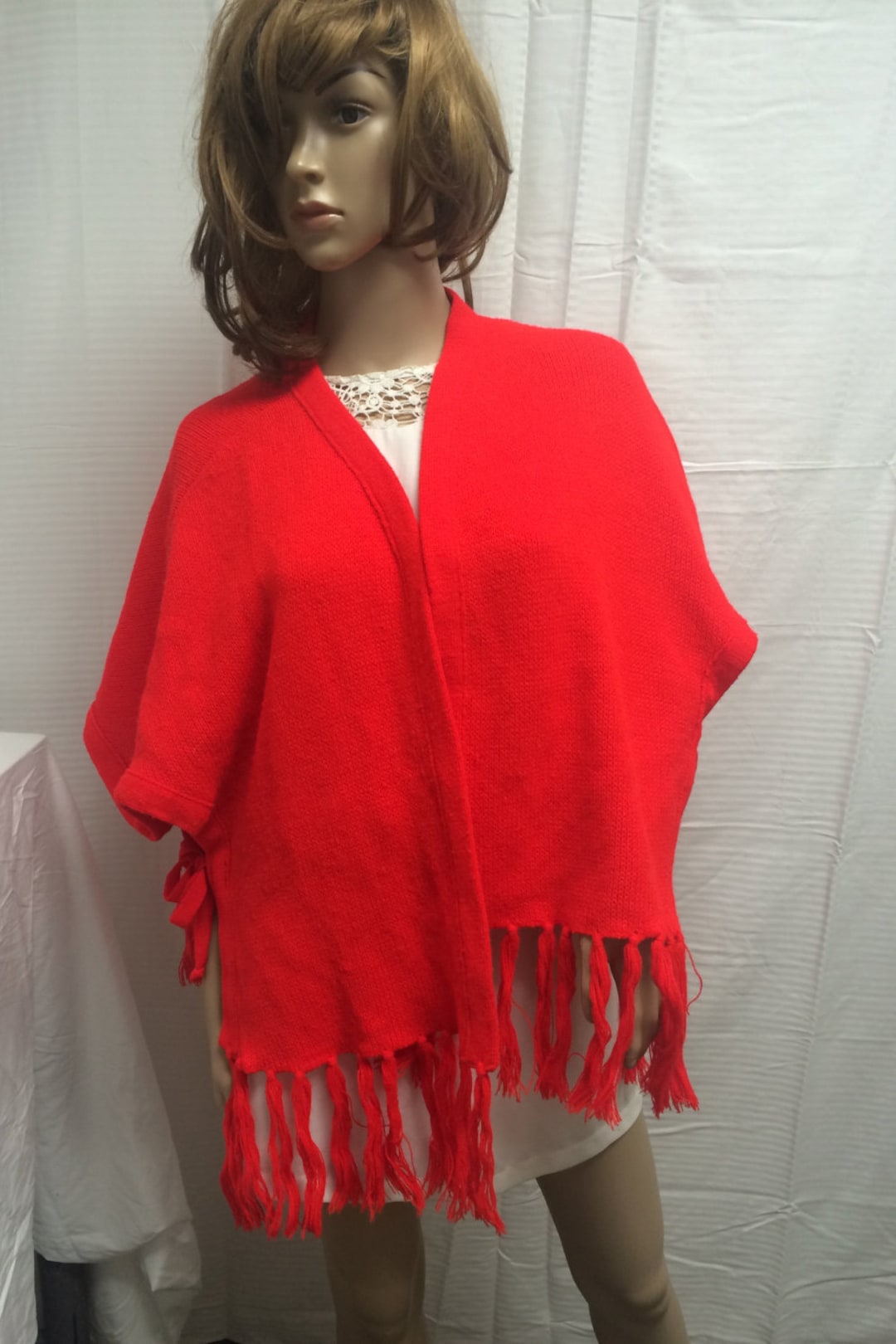 Red Knit Shawl, Red Knit Wrap, Shawl, Wrap, Fringed - Etsy
