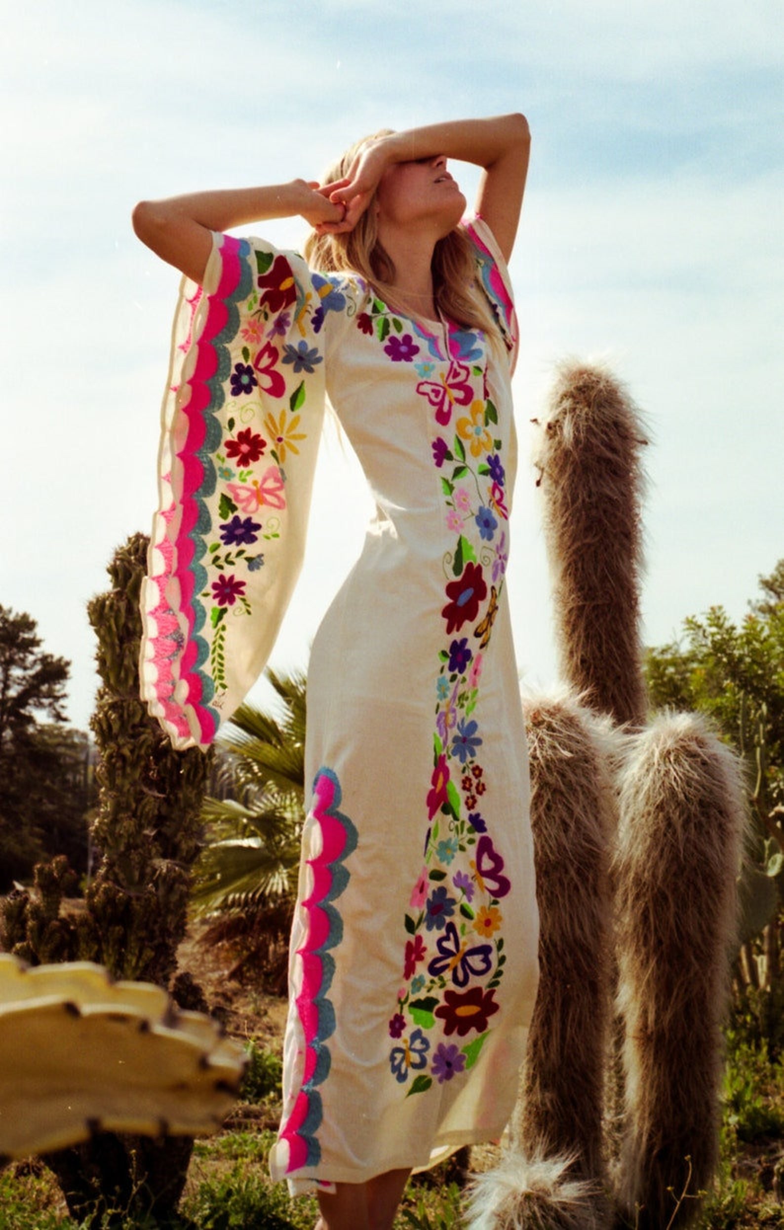 Beautiful Long Dress, Butterfly Sleeves, Fitted, Maxi Dress ...