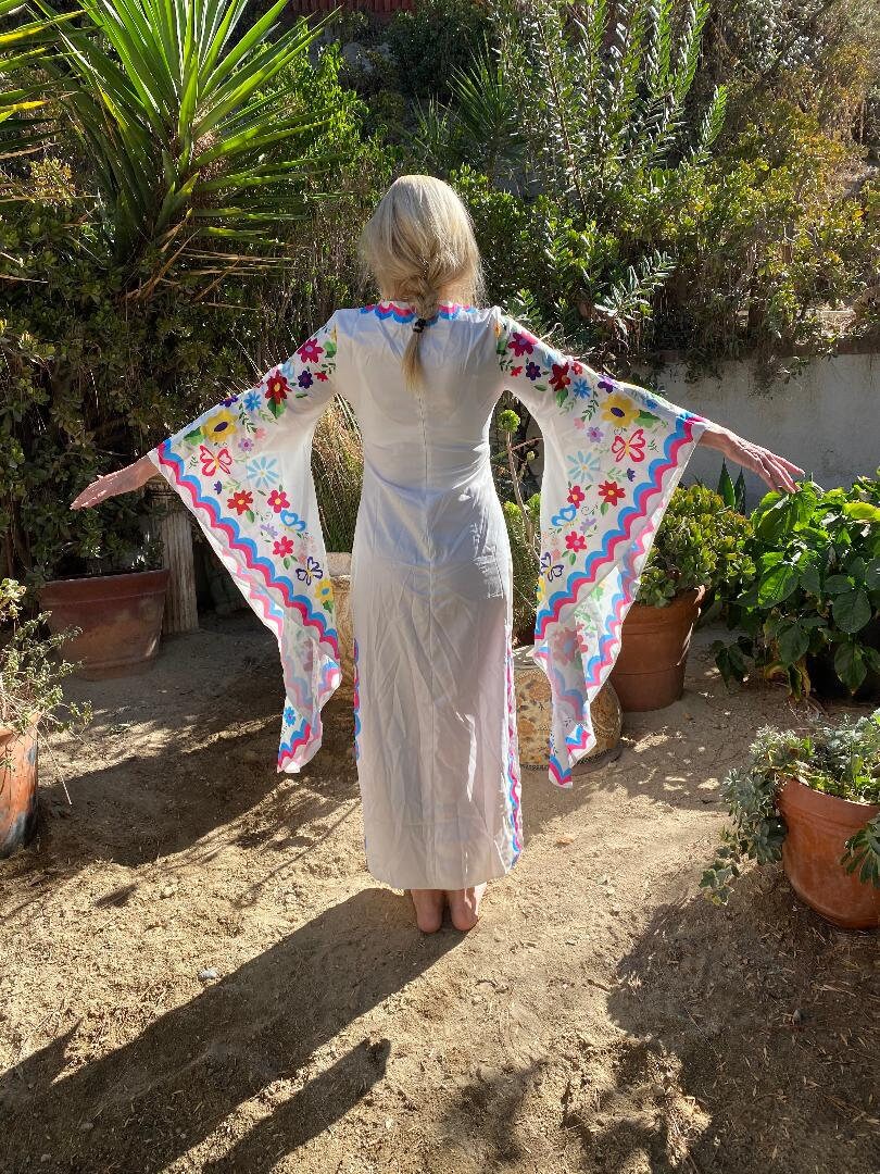 Beautiful Long Dress, Butterfly Sleeves, Fitted, Maxi Dress ...