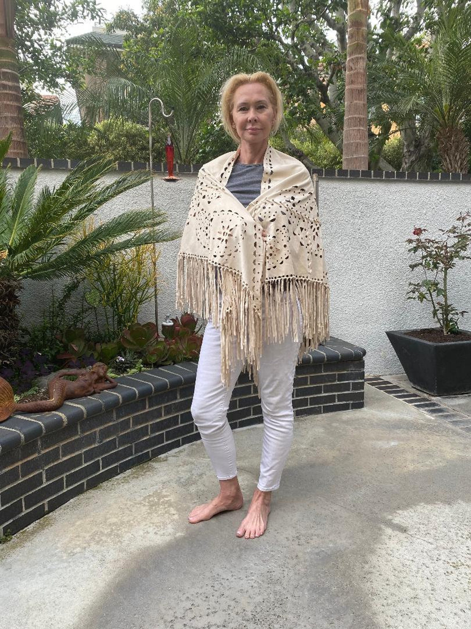 Gorgeous Flowy Ultra Suede Shawl, Shawl, Wrap, Tan, Cream, Fringed ...