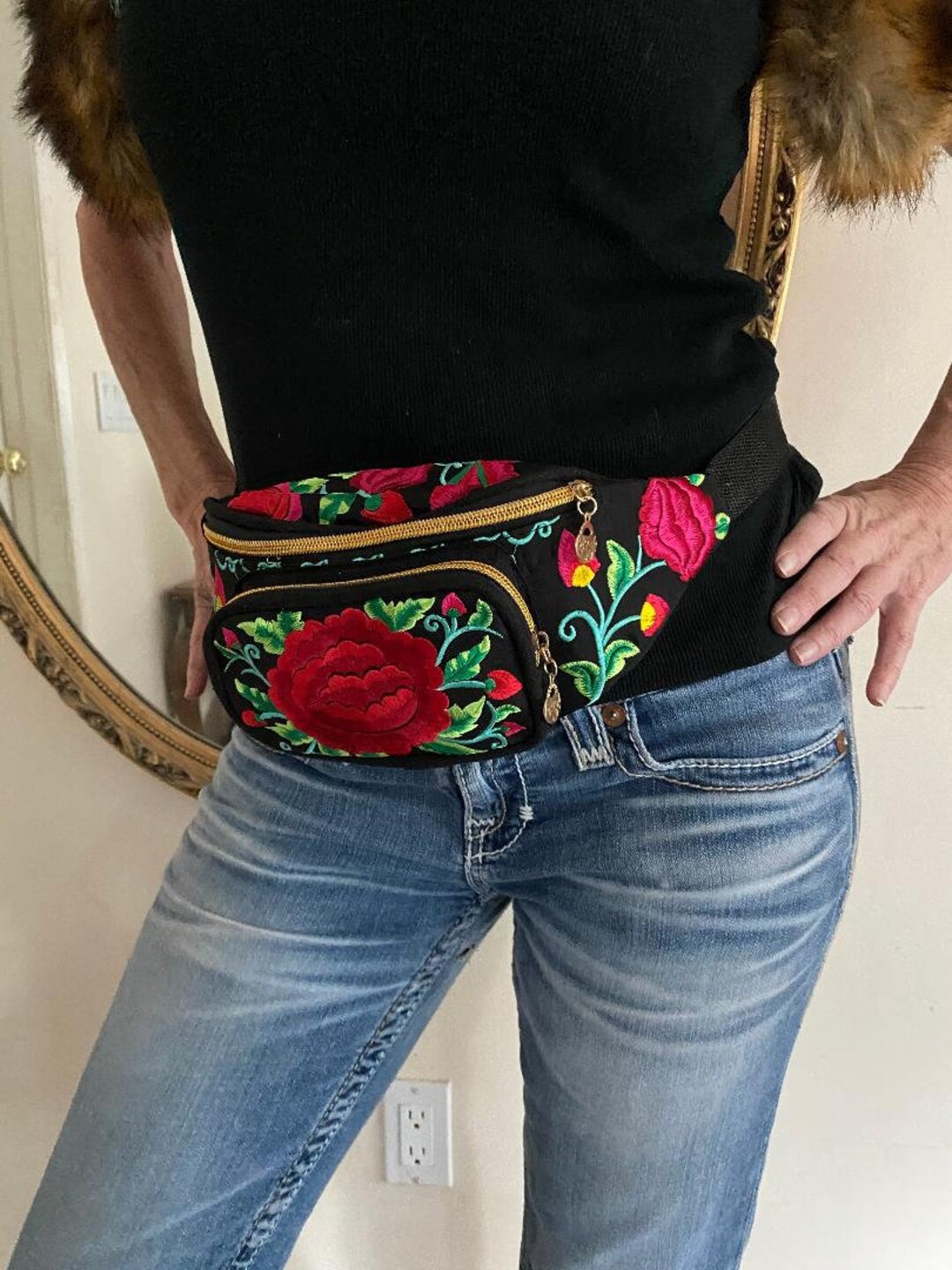 Embroidered Fanny Pack Roses Red Black Green Flowers - Etsy