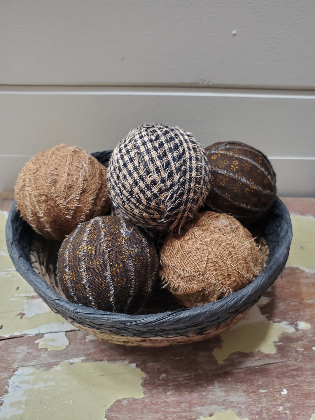 Primitive Rag Balls, Rag Ball Center Piece, Table Decor, Country ...
