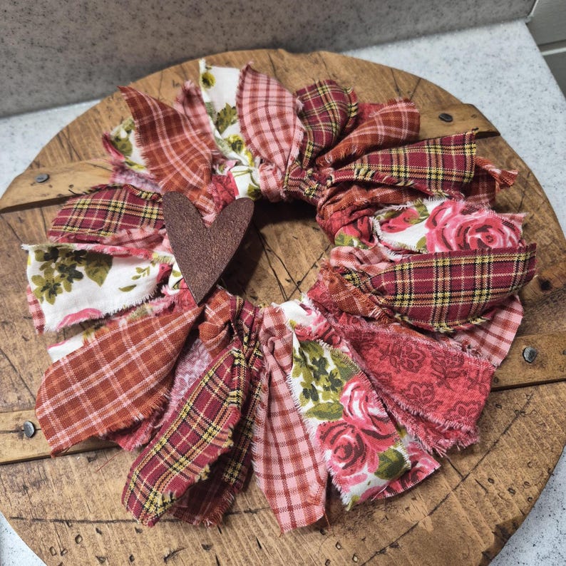 Mini Valentine Fabric Wreath, Rustic Mason Jar Ring, Wooden Heart - Etsy