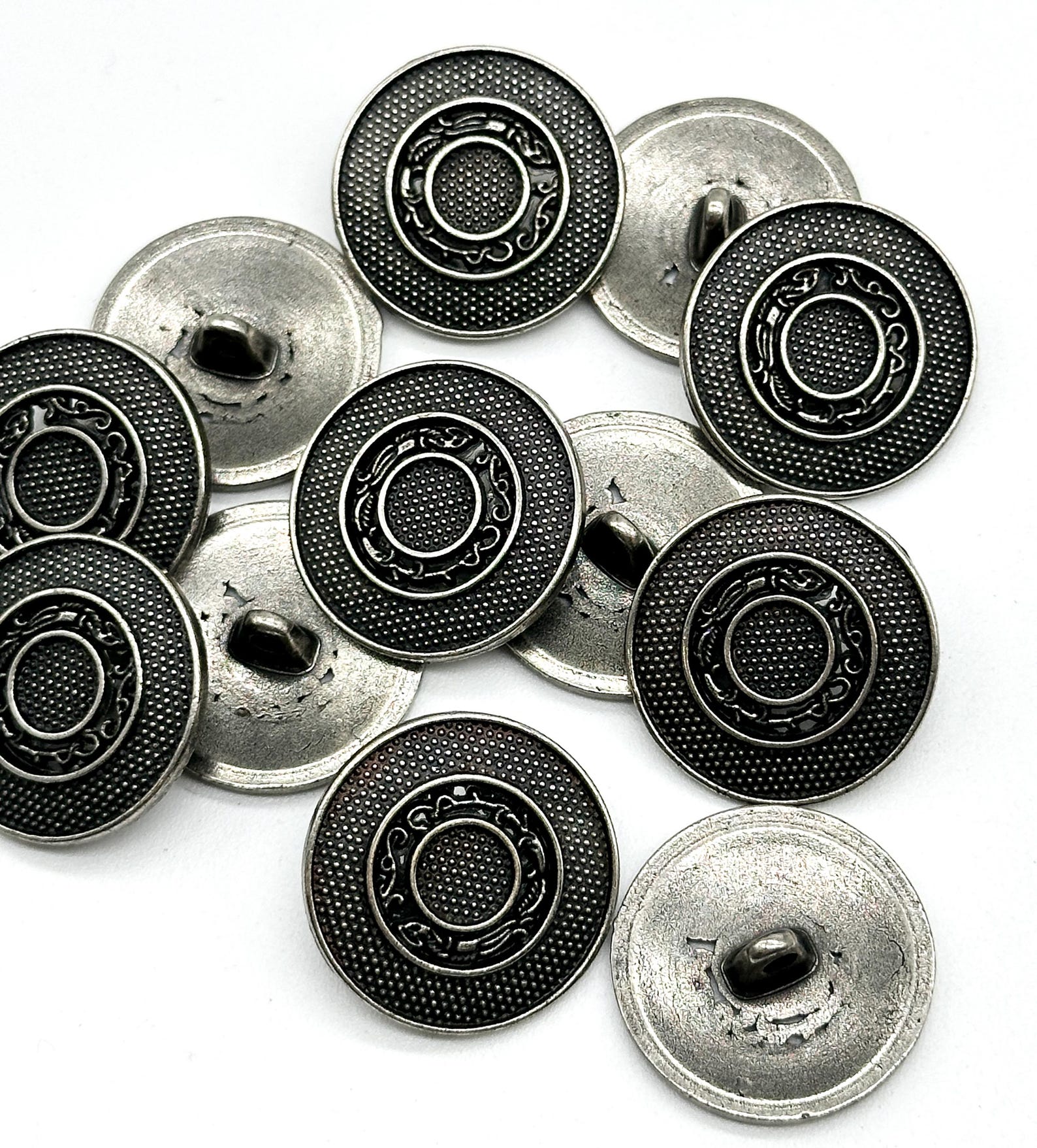 Vintage Filigree Metal Shank Buttons: Clothing Accessories, Set of 12 ...