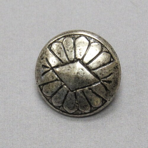 1 Dozen Coat of Arms Ant. Brass or Ant Silver Vintage Shank - Etsy