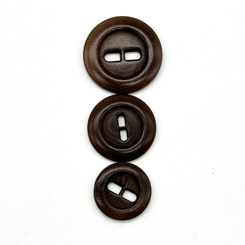 12 Vintage Corozo Buttons: Decorative Sewing Supplies - Etsy