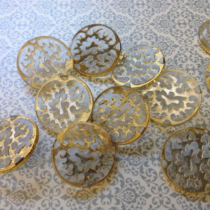 Large Floral Buttons - Etsy