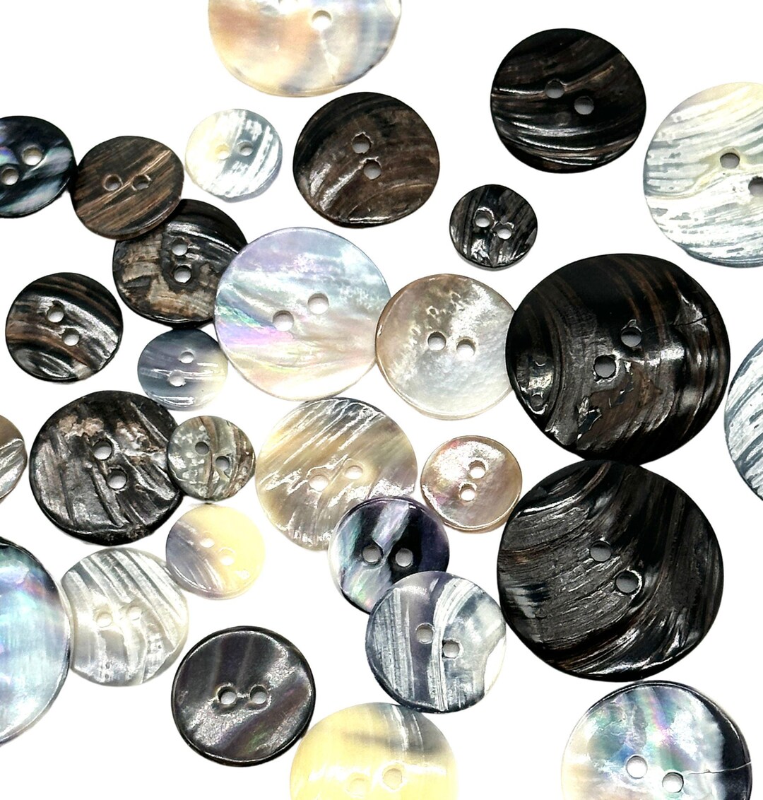 12 Vintage 2-hole Mussel Shell Buttons in Brown or Blue | Antique ...