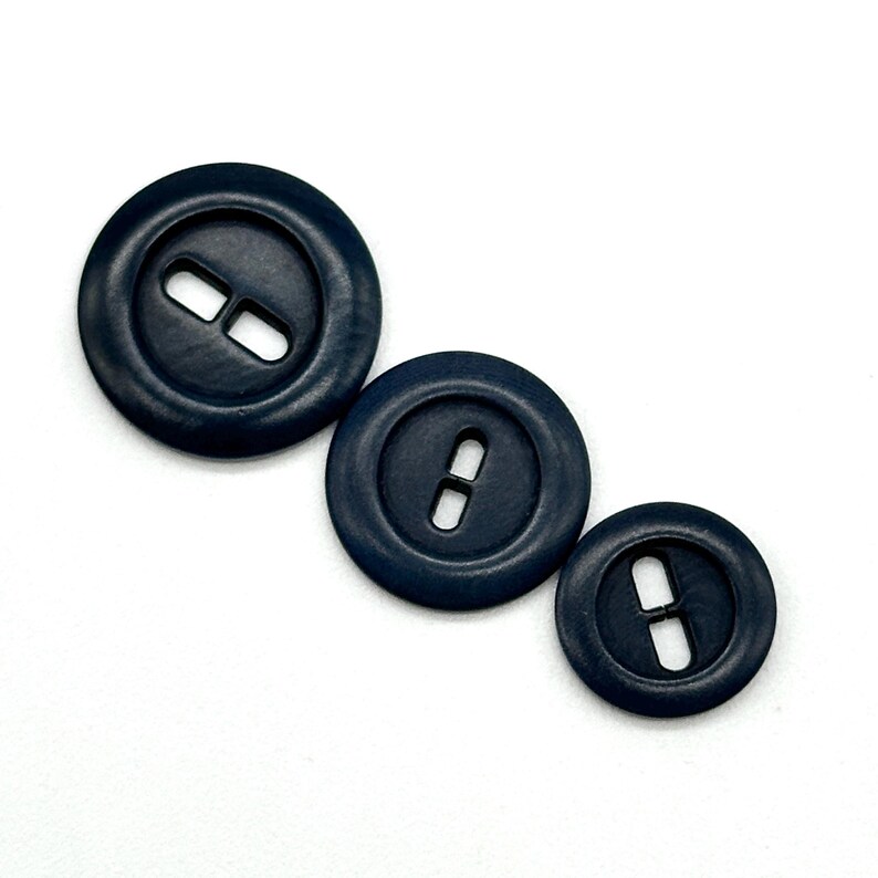 12 Vintage Corozo Buttons: Decorative Sewing Supplies - Etsy