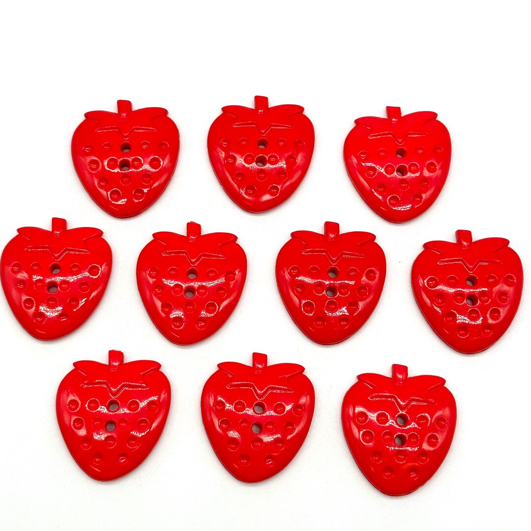 12 Pcs Vintage Red Strawberry Buttons | Decorative Novelty Sewing ...