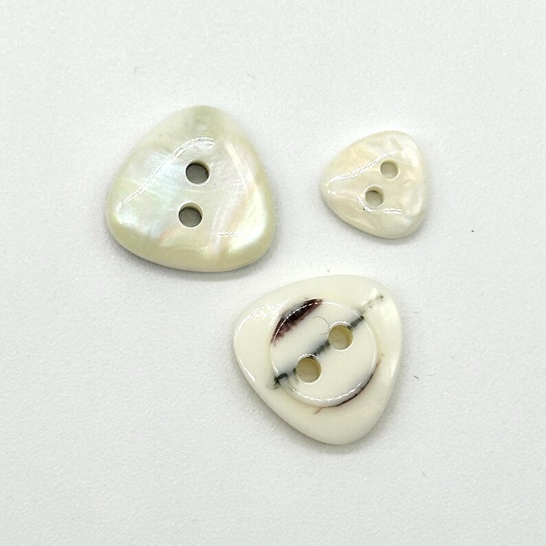 12 Vintage Triangle Imitation Pearl Buttons: Sewing & Crafts - Etsy
