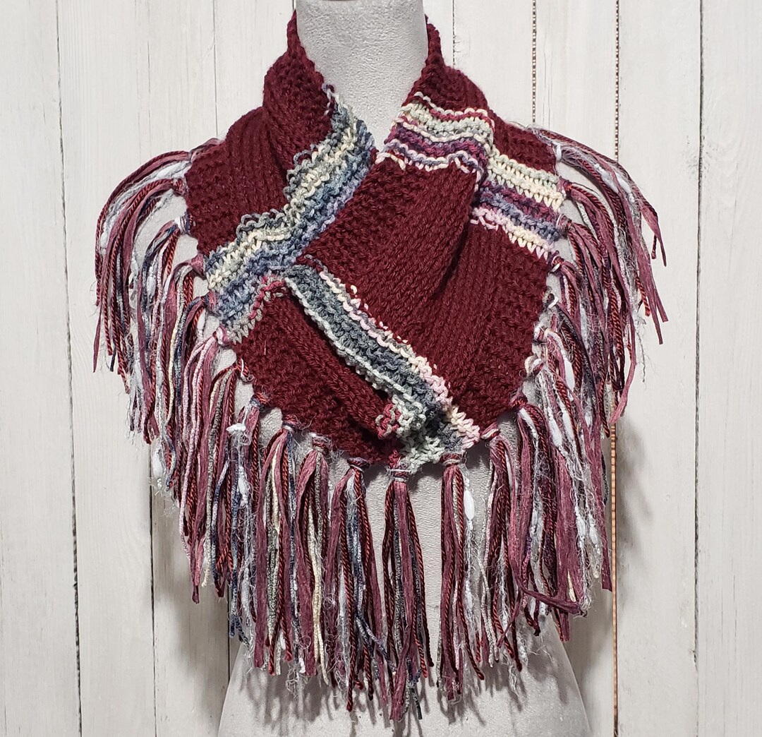 NEW Women's Hand Knitted Cowl Infinity Scarf Boho Fringe Burgundy ...