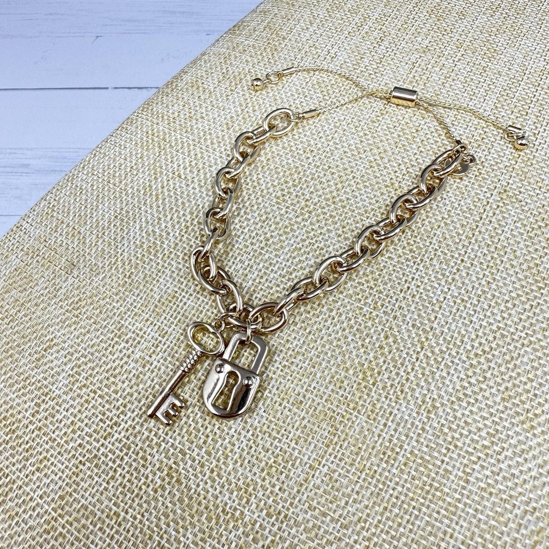 Mary Kay Gold Tone You Hold the Key and Lock Bracelet - Etsy