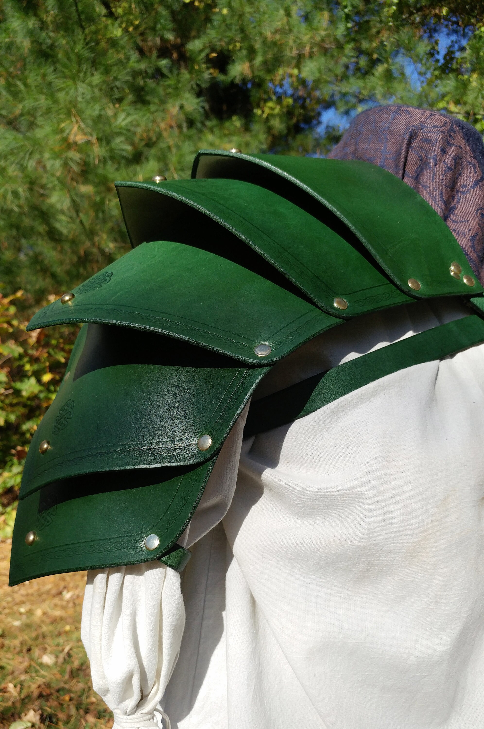 One Arm/shoulder Leather Pauldron LARP Armor | Etsy