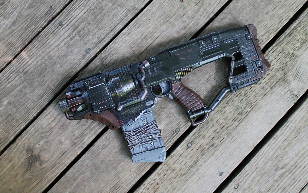 Custom Painted and Modded Nerf DOOMLANDS Desolator Motorized Blaster ...