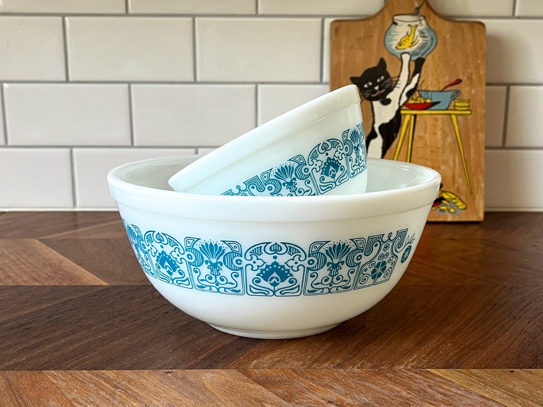 Vintage Pyrex Horizon Blue Mixing Bowl Set of 2 401 403 - Etsy