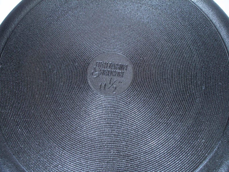 Benjamin Medwin Cast Iron Skillet Set of 4 Skillets Saute Fryer Pan ...