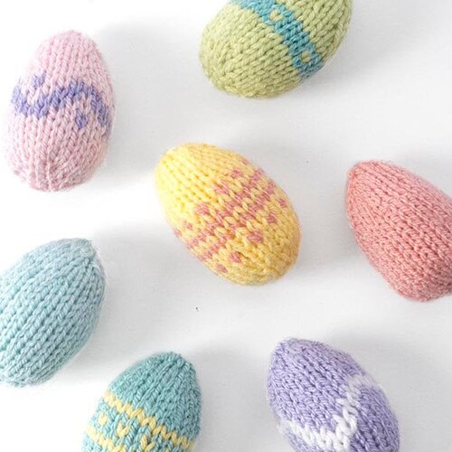 Easy Easter Eggs KNITTING PATTERN / Knit Easter Egg Pattern / - Etsy