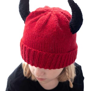 Devil Hat KNITTING PATTERN / Devil Hat Pattern / Knit Devil Hat / Devil ...