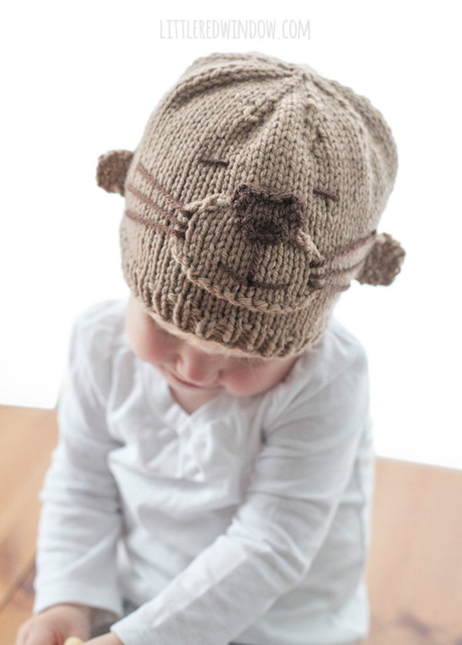 Adorable Otter Hat KNITTING PATTERN / Otter Pattern / Sea Otter ...