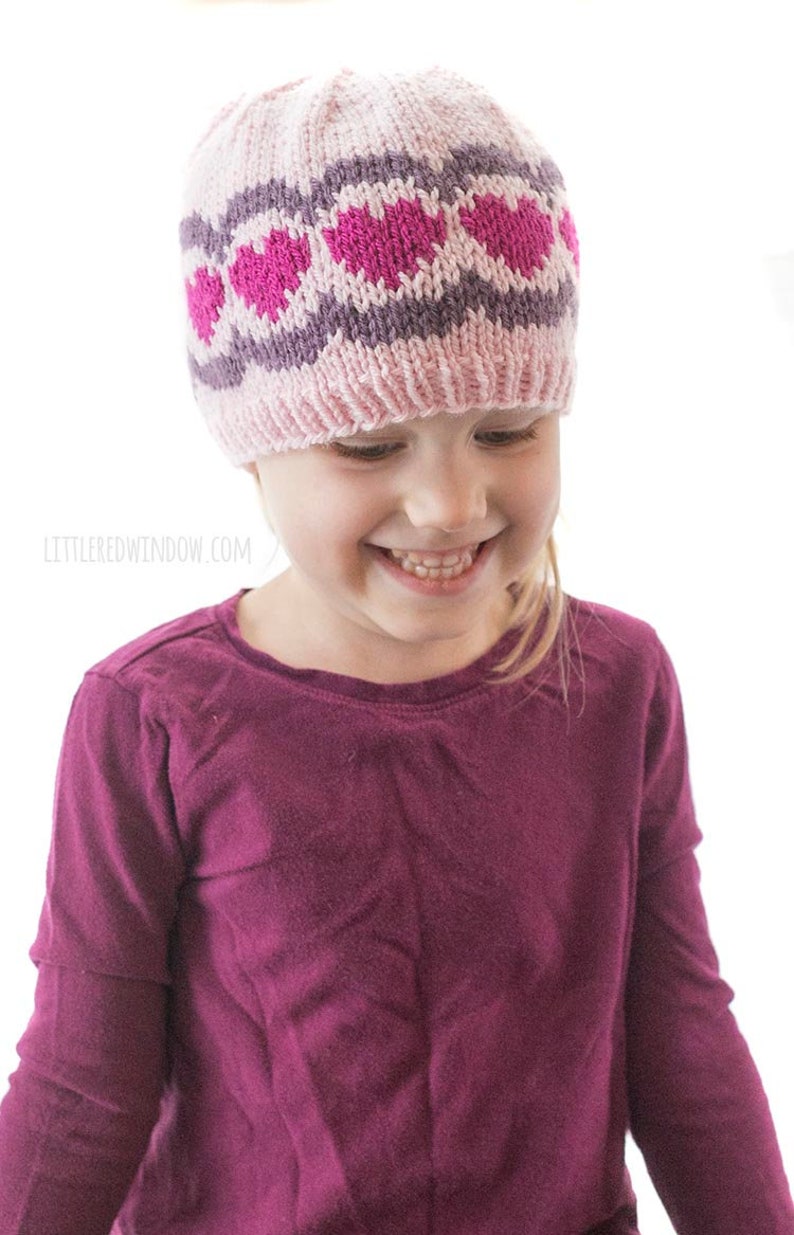 Scalloped Heart Hat KNITTING PATTERN / Heart Hat Pattern / | Etsy