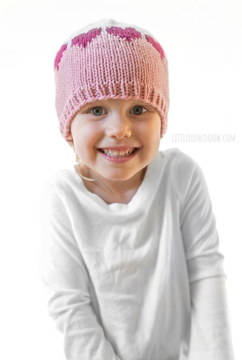 Colorblock Hat KNITTING PATTERN / Knit Heart Hat Pattern / - Etsy