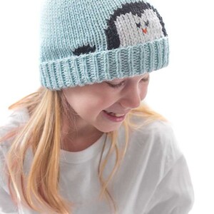 Peekaboo Penguin Hat KNITTING PATTERN / Penguin Knitting Pattern / Knit ...