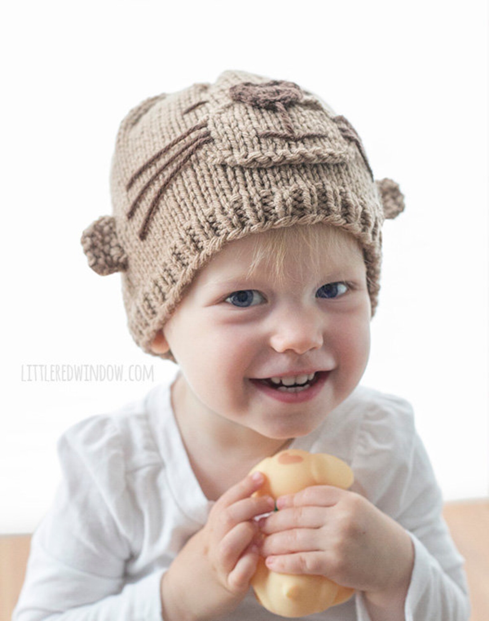 Adorable Otter Hat KNITTING PATTERN / Otter Pattern / Sea Otter ...